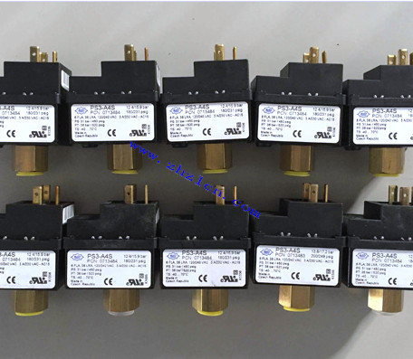 York Air Conditioner Spare Parts 025-40334-000 Temperature Temp Sensor supplier