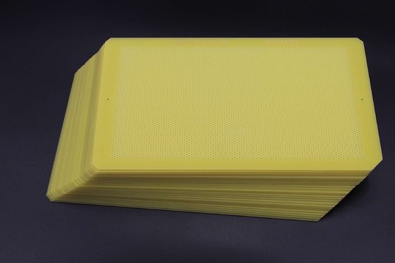 Epoxy Material 0402 Carrier Plate 0.7Mm Hole Dia. High Tempareture 18484 Hole Quantity