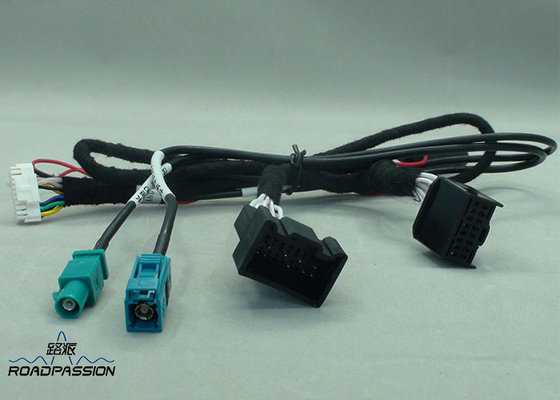 Plug and Play Car Video Recorder Front Rear View Camera Integrated to Car Screen