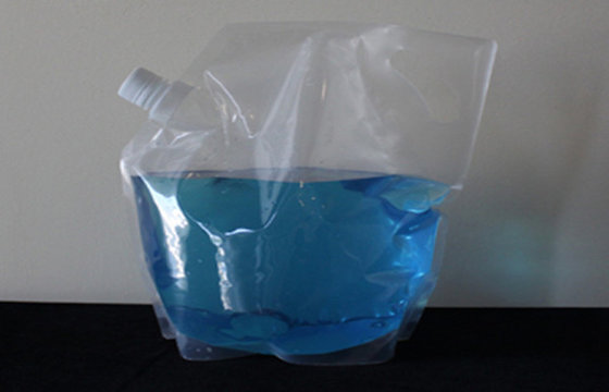 Side Gusset Spout Bag , Plastic Standing Spout Pouches with Handle