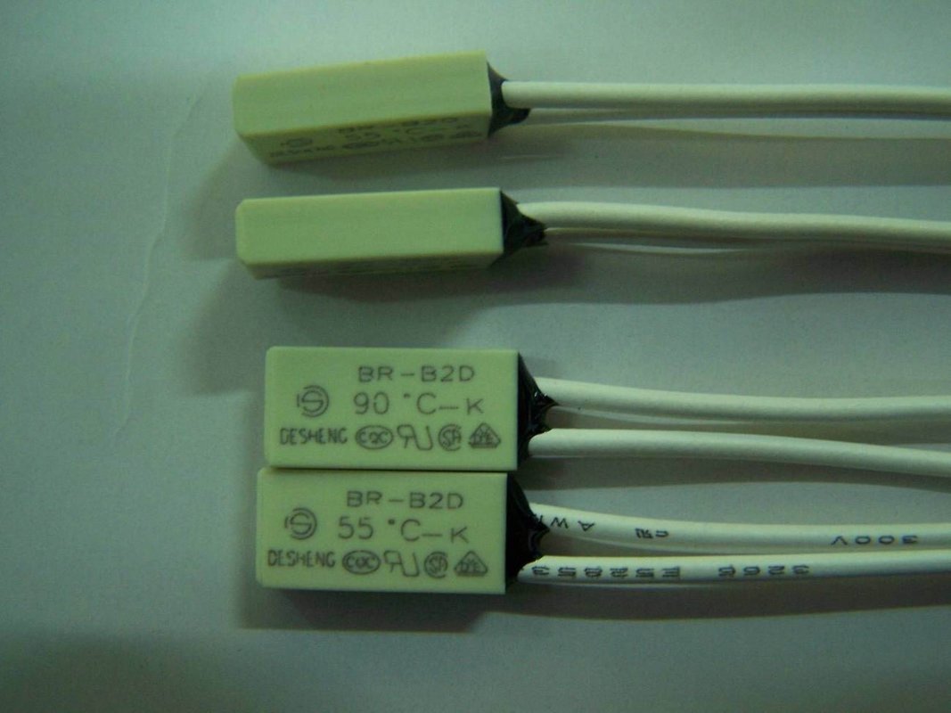 Normally closed and open on temperature increment thermal protector , thermal cut off BR-B2D 85℃