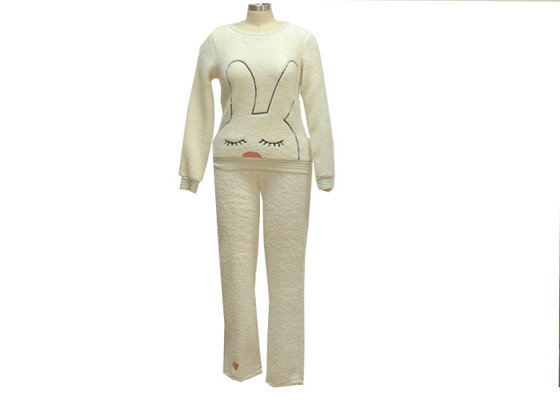 China Thick Soft Coral Fleece Ladies Pajama Sets Warmest Winter Pajamas Yarn Dyed Rib Cuffs supplier