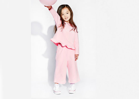 China Pretty Cotton Little Girls Sleepwear Set , Girls Sweat Suits Petal Shaped Hem supplier