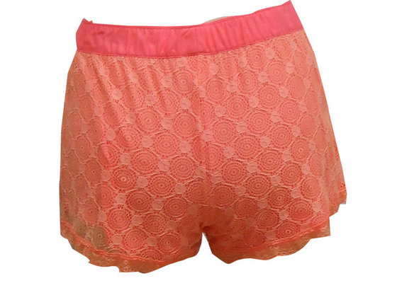Silky Feeling Ladies Casual Shorts , Women'S Plus Size Elastic Waist Shorts Lace Layer supplier