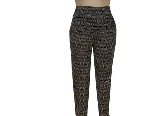 Nice Oversized Girls / Ladies Casual Pants With Two Pockets Anti Wrinkle OEM Available supplier