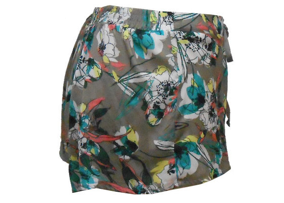 Athletic Workout Ladies Casual Pants Elegant Short Pants Printing House Quick Dry supplier