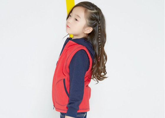 Beautiful Kids Girls Clothes Hidden Zipper Girls Polar Fleece Vest 100% Polyester supplier