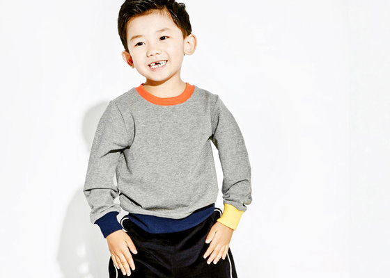 Colourful Rib Teen Kids Boys Clothes Round Neck Gray Sweater For Autumn supplier