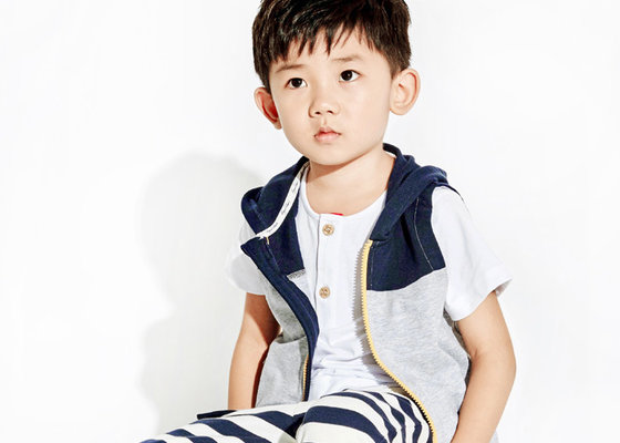 Spring / Fall Kids Boys Clothes Boys Zip Up Hoodies Sleeveless Vest Outfits supplier