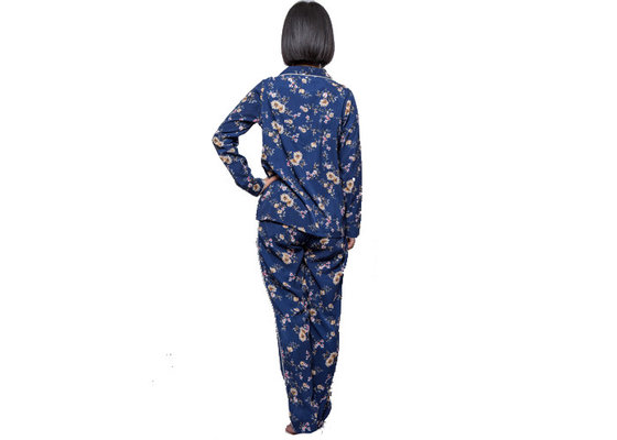 Fashion Printed Satin Womens Matching Loungewear , Comfy Ladies Casual Pajama supplier