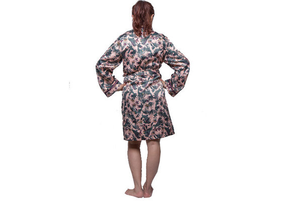 Winter Women'S Long Sleeve Satin Pajamas , Breathable Ladies Night Sleeping Dress supplier