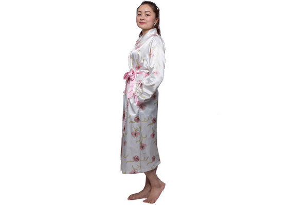 Classic Ladies Satin Pyjamas , Long Sleeve Ladies Satin Nightwear With Flower Printing supplier