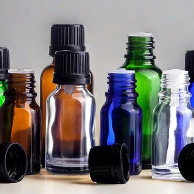 Glass Oil Bottle With Screw Cap , Blue / Green / Brown / Clear Essential Oil Bottles