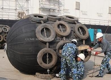 Marine pneumatic rubber fender