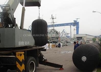 Marine pneumatic rubber fender