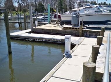 Floating dock foam plastic pontoon
