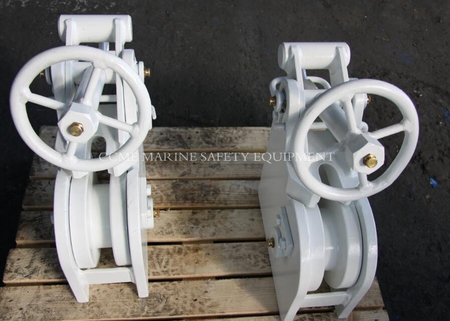 Marine hardware mooring equipment bollard for ship  chock Fairlead roller chain stoppers