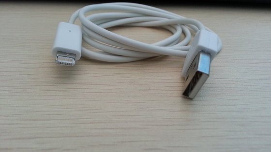 White iPhone 5 USB Lightning Cable , Ipad Mini data transfer cable