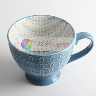 380ml Ceramic Custom Embossed Mugs Stoneware Food Contact Safe Design
