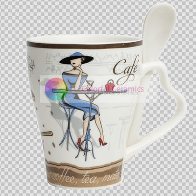 Fashionable Decal 350ml Personalized Ceramic Cups Heart Handle With Spoon