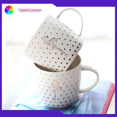 Flamingo Custom Ceramic Coffee Mugs White Wave Point Ceramic Promotional Mugs
