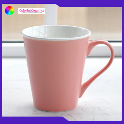 Handmade Custom Made Ceramic Mugs Commercial Use White Porcelain Material