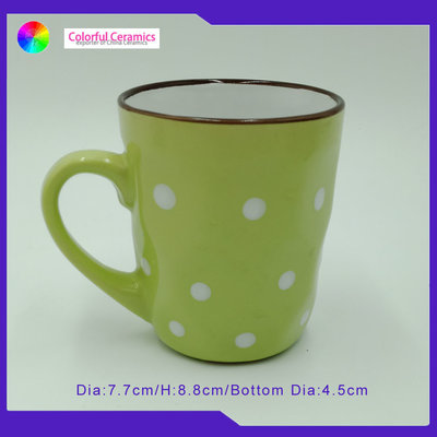 Customized Embossed Coffee Green Stoneware Mugs Used As Kitchenware