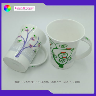 Straight Custom Ceramic Coffee Mugs Hand Painting Love Tree Pattern