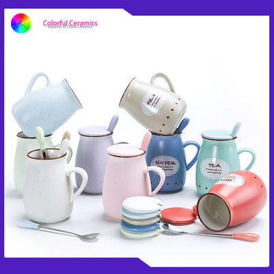 Glazed Custom Ceramic Coffee Mugs Lid Porcelain Dinnerware Sets Long Lifespan