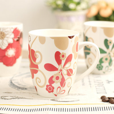 Lead Free Personalized Ceramic Coffee Mugs Chinese Style Flower Pattern Bullet Shape