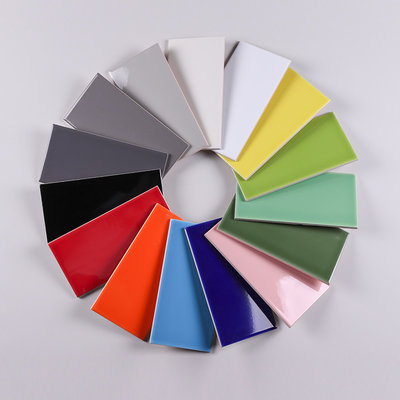 Kitchen Glazed Colorful Wall Tiles Ceramic Mosaic Subway Tile 7mm Thickness