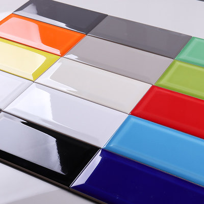 Kitchen Glazed Colorful Wall Tiles Ceramic Mosaic Subway Tile 7mm Thickness
