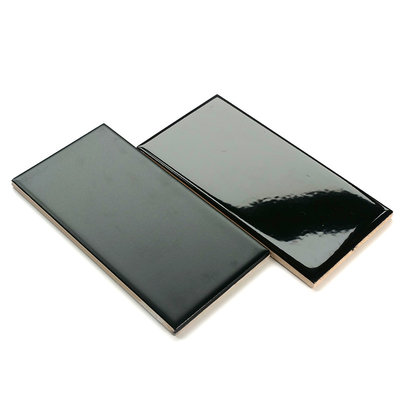 Black Ceramic Bathroom Wall Tiles 3x6 Straight Beveled Edge Type Anti Skidding