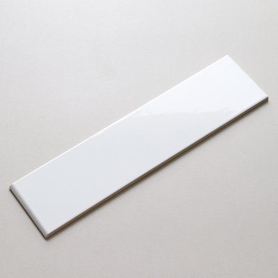 Backsplashes Ceramic Bathroom Wall Tiles , High Gloss 4x16 White Subway Tile