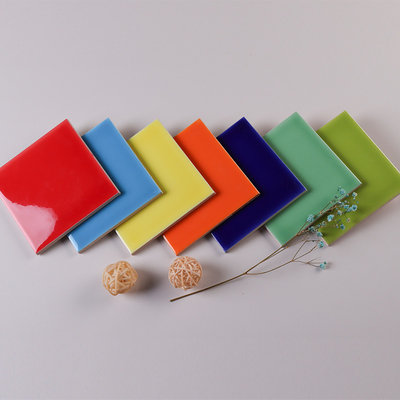 Antibacterial Coloured Wall Tiles 10x10 Ceramic Bathroom Metro Tiles In Red