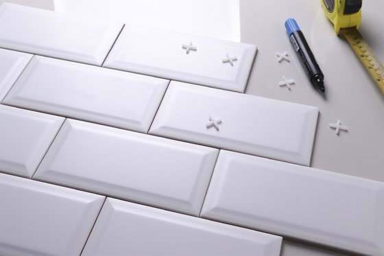 4*8 Inch 100*200mm Kitchen Ceramic Beveled Matt Glossy Subway Tile In White