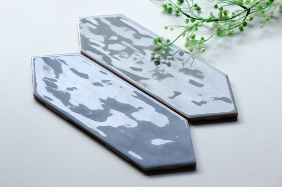 Inovation Ceramic Wall Tile / Custom Glazed Kitchen Tiles Arrow Shape