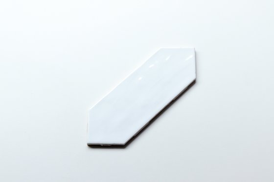 Inovation Ceramic Wall Tile / Custom Glazed Kitchen Tiles Arrow Shape