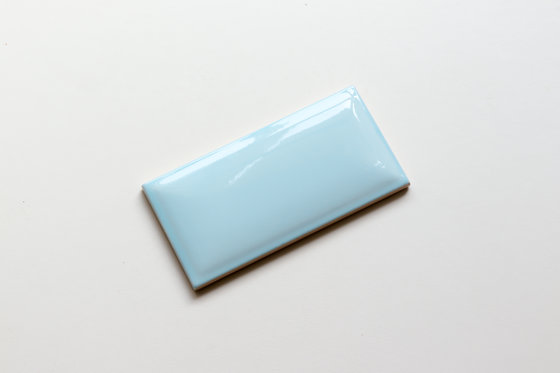 Home Decor Glazed Skyblue Subway Wall Tile 7.5x15cm With Bread Shape