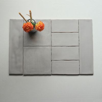 75x150/150x150/75x300 mm Size Design Irregular Wave Edge Glazed Grey Wall Tile