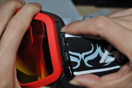REVO Ski Goggles / Womens Snowboarding Goggles and Eyewear for Winter Use