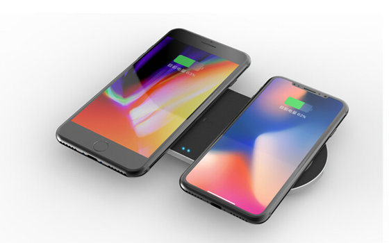 China 2018 Wirelles iq charger big uk 7.5W/10W fast qi wireless charger charging dual pad muliport for iphone 8/8plus/x supplier