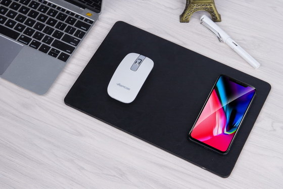 Mobile accessories wireless charger New Creative PU Leather Mouse Pad for iPhone X 8 for samsung s8 smartphone Wireless supplier