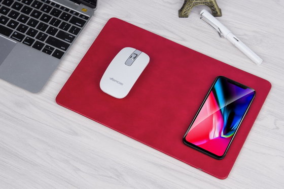 Mobile accessories wireless charger New Creative PU Leather Mouse Pad for iPhone X 8 for samsung s8 smartphone Wireless supplier