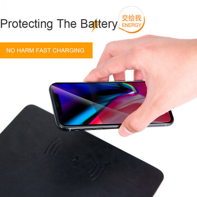 2018 hot selling product innovative multi-functional Qi wireless charger mouse pad for samsung note7 note5 supplier