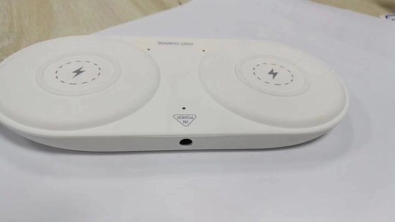 Factory Wholesale High Efficiency 7.5W 10W Total 20W Aluminum Dual QI Fast Wireless Charger Pad for Iphone 8/Iphone X/ S supplier