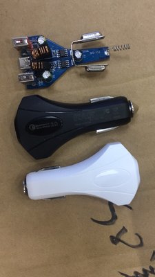 7A 3 USB CAR CHARGER  QC3.0 TYPE-C+ USB Universal Compatible USB CAR CHARGER for all electronics cheap price model 369 supplier