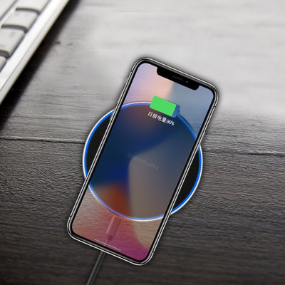10W WIRELESS CHARGER PAD Ultra Slim Aluminum Fast Qi Wireless Charger Pad compatible woth 7.5W 5W supplier