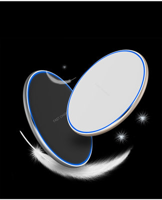 10W WIRELESS CHARGER PAD Ultra Slim Aluminum Fast Qi Wireless Charger Pad compatible woth 7.5W 5W supplier