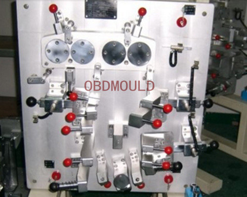 Metal Sheet Stamping Die Pneumatic Clamps Fixtures With Polishing Surface Treatment
